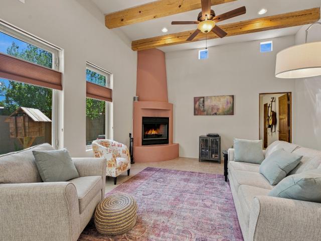 716 Calle Beatrice