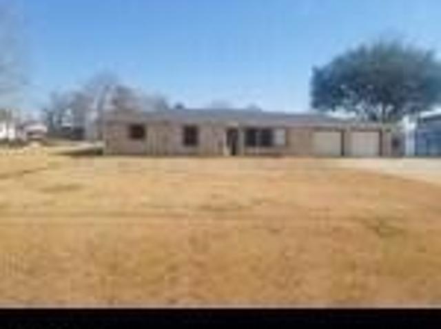 716 Arthur Ave, Lake Arthur, LA 70549