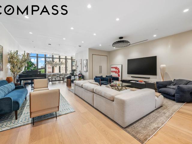 716 Broadway PH6