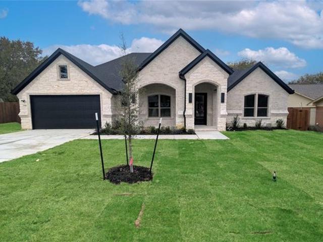 716 Del Dr, Denton, TX 76207