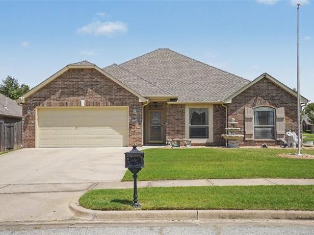 716 E Boston St, Broken Arrow, OK 74012
