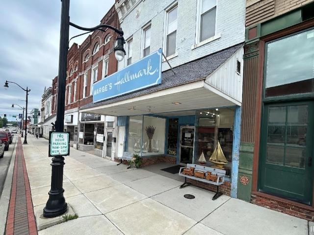 716 E Main Street