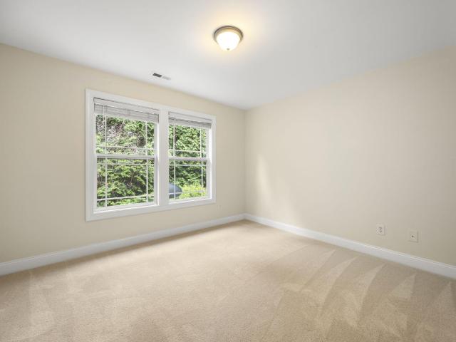 716 Ennis Creek Ln, Cary, NC 27513 | MLS #10163