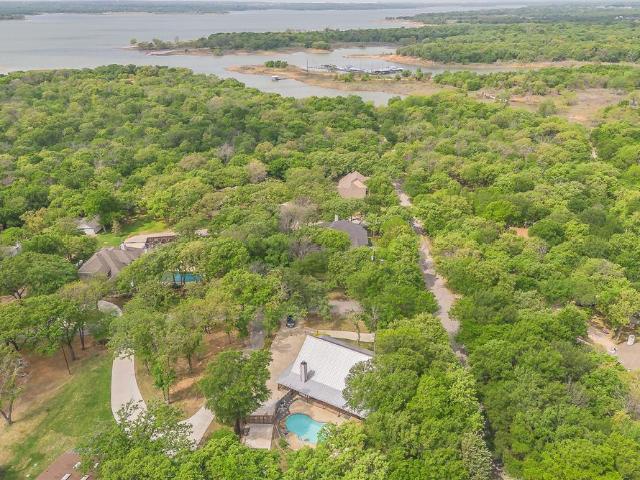 716 Elmwood Dr, Flower Mound, TX 75022 | MLS #21225