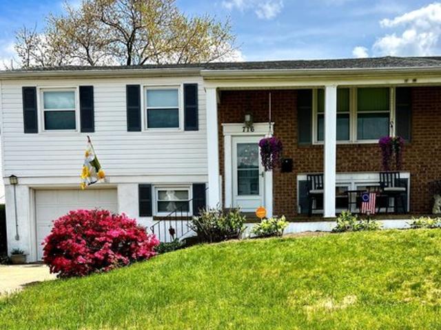 716 Elmtree Ln, Claymont, DE 19703