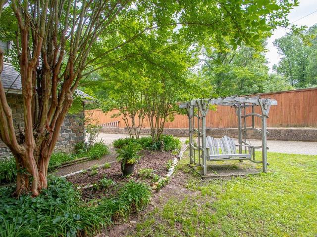 716 Hilltop Rd