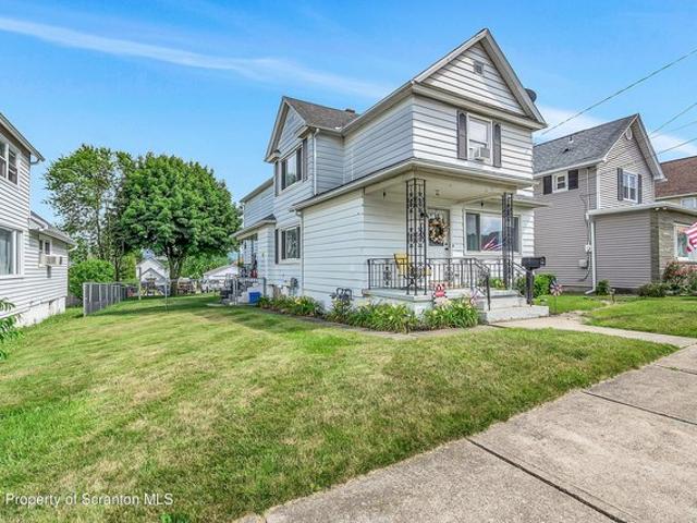 716 Laurel St, Dickson City, PA 18519