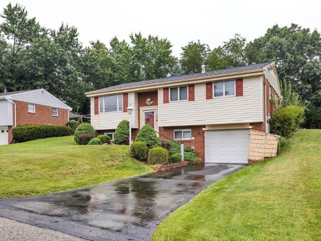 716 Limestone Dr