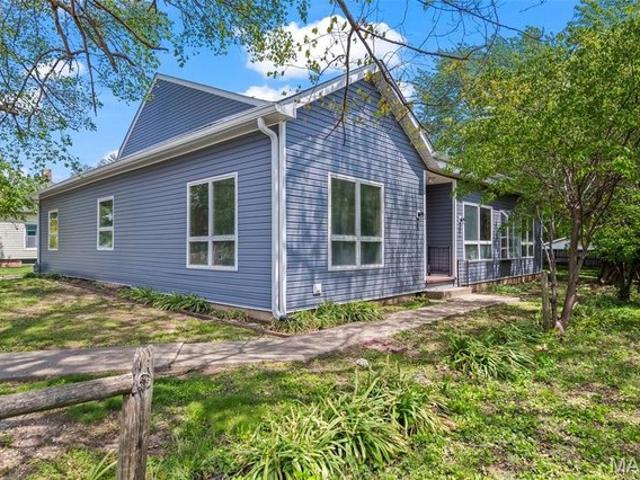 716 N Jefferson St, Litchfield, IL 62056