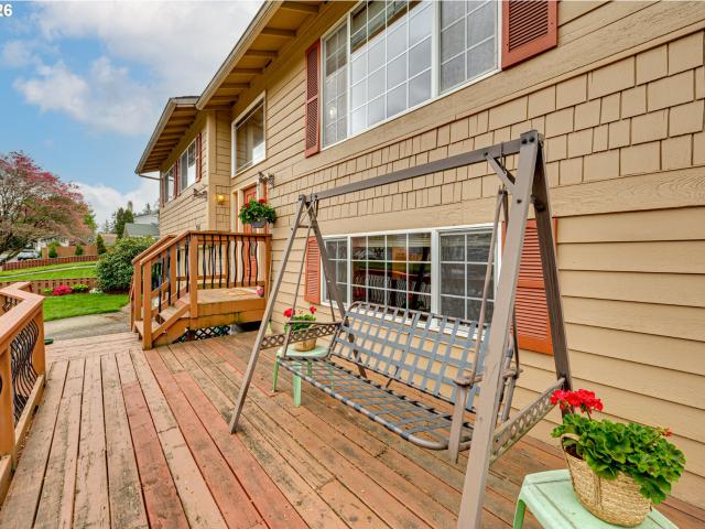 716 NE 151ST AVE