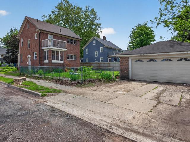 716 Sixth Street