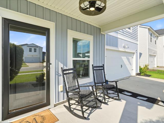 716 Pine Warbler Lane