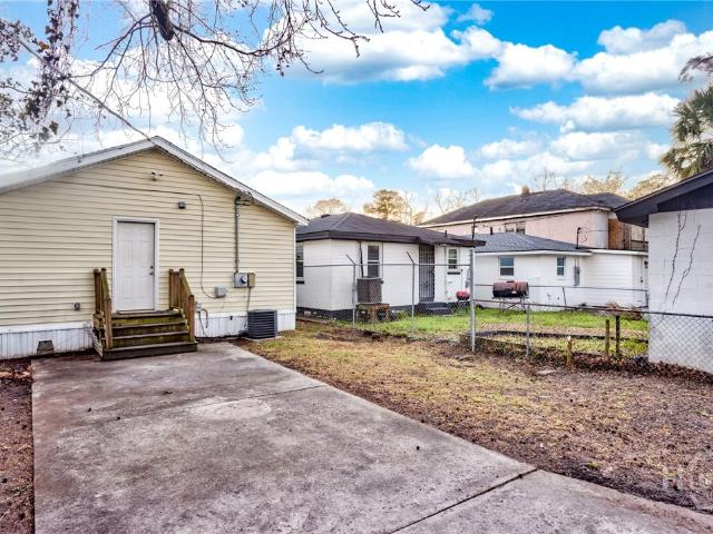 716 W 48th St, Savannah, GA 31405 | MLS #SA350070