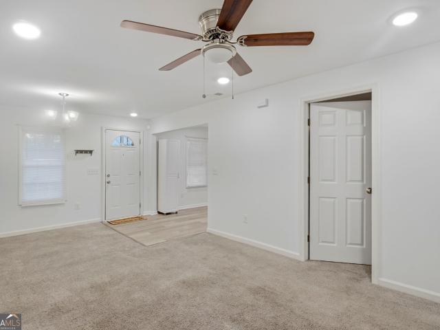 716 W 48th Street