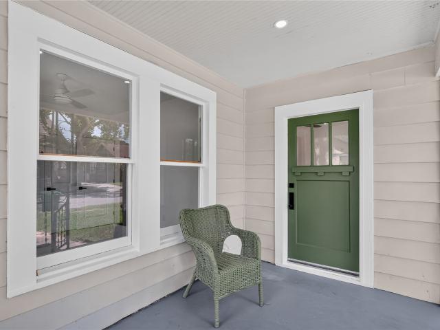 716 W Cottage Street