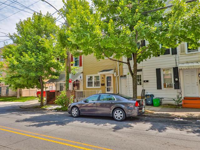 716 W Gordon Street