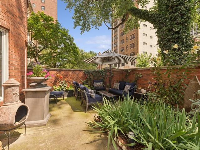 716 w junior terrace # a