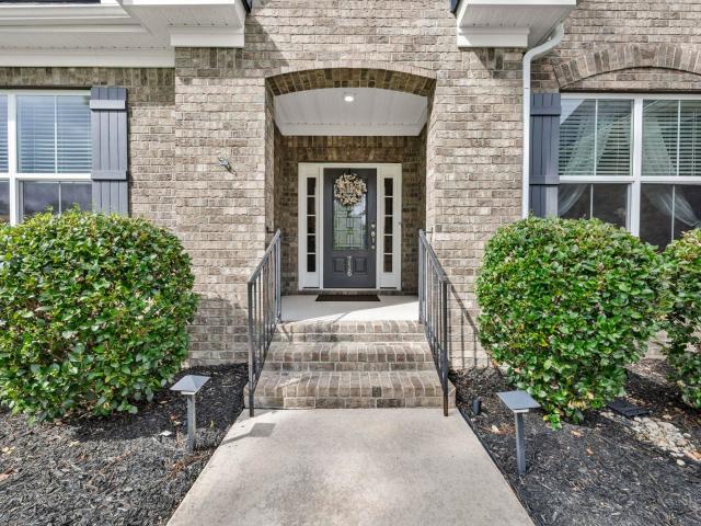 716 Top View Lane