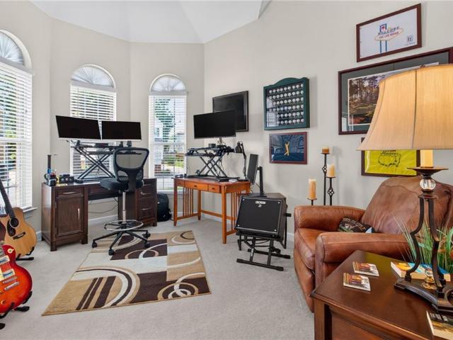 716 Tallahassee DR