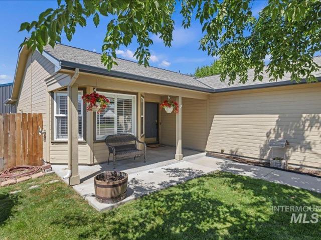 716 Teton Dr