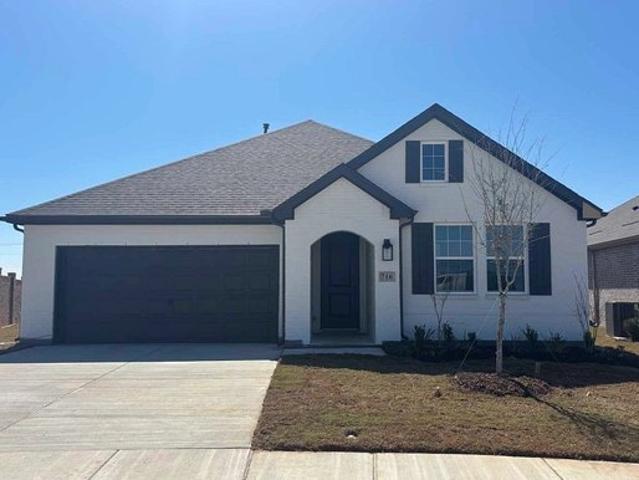716 Tyronza Dr, Justin, TX 76247