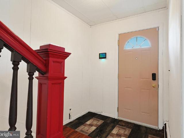716 Yale Street