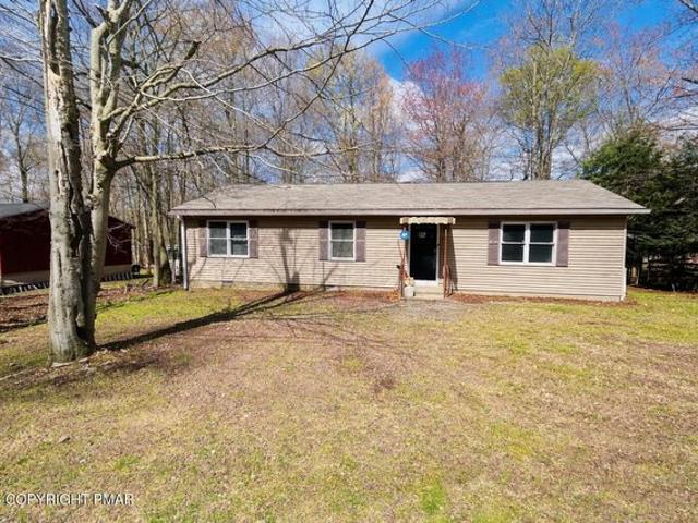 7174 Robinwood Dr, Coolbaugh Township, PA 18466