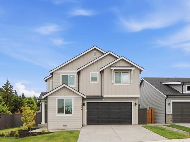 7174 91st St E, Puyallup, WA 98371