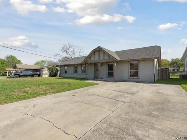 7170 Hickory Grove