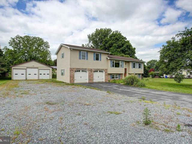 7170 Ruritan Dr, Chambersburg, PA 17202