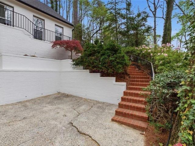 7170 Riverside Dr, Atlanta, GA 30328 | MLS #7751