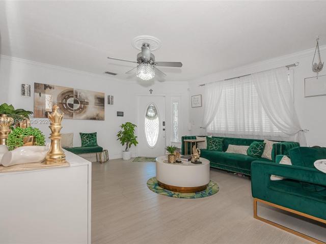 7171 Sheridan St, Hollywood, FL 33024 | MLS #A11987 | Compass
