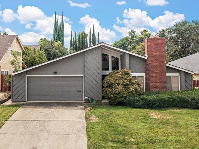 7171 Woodmore Oaks Dr, Citrus Heights, CA 95610