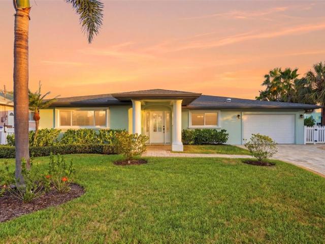 7172 Shore Dr S, St. Petersburg, FL 33707 | MLS #TB8496