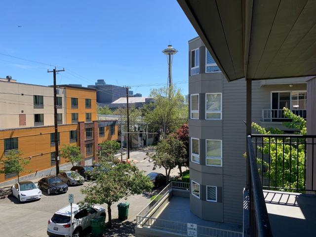 717 3rd Ave N