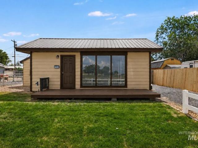 717 7th Ave N, Buhl, ID 83316