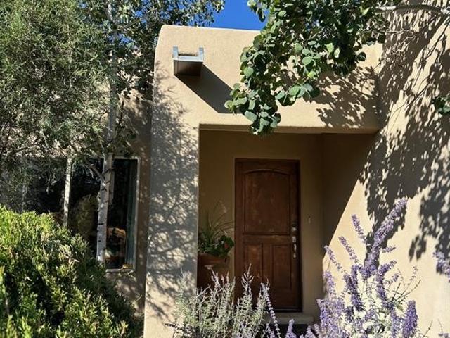 717 Calle Beatrice