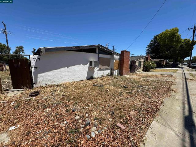 717 Carpino Ave