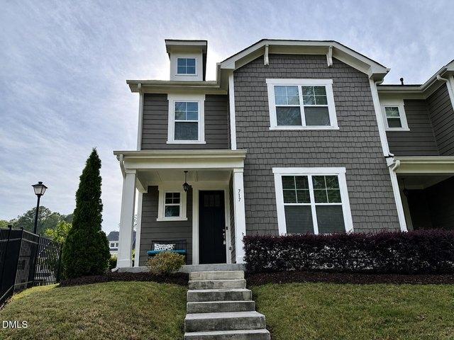 717 Carraway Garden Dr, Wake Forest, NC 27587