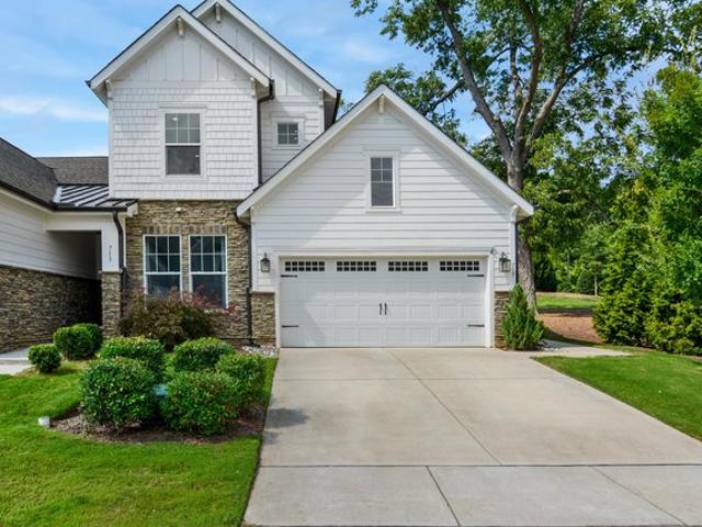 717 Churton Pl, Cary, NC 27518