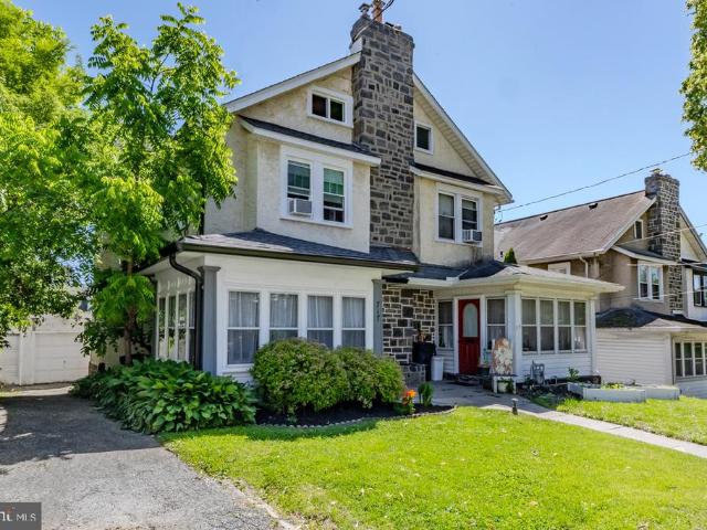717 Anderson Avenue