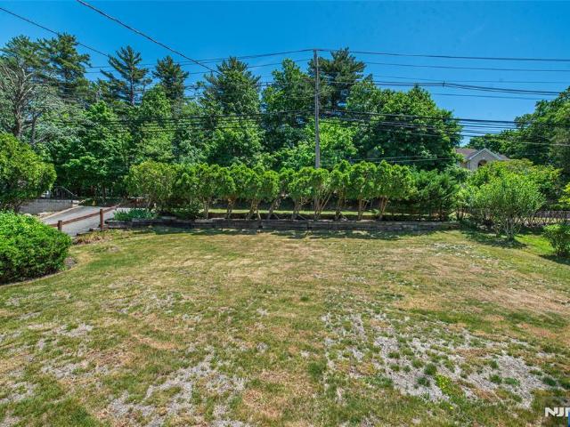 717 Alps Road