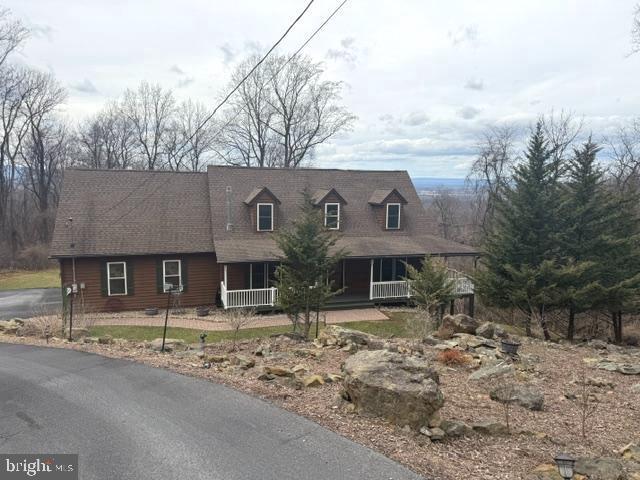 717 Bragg Dr, Front Royal, VA 22630 | MLS #VAWR2014 | Compass
