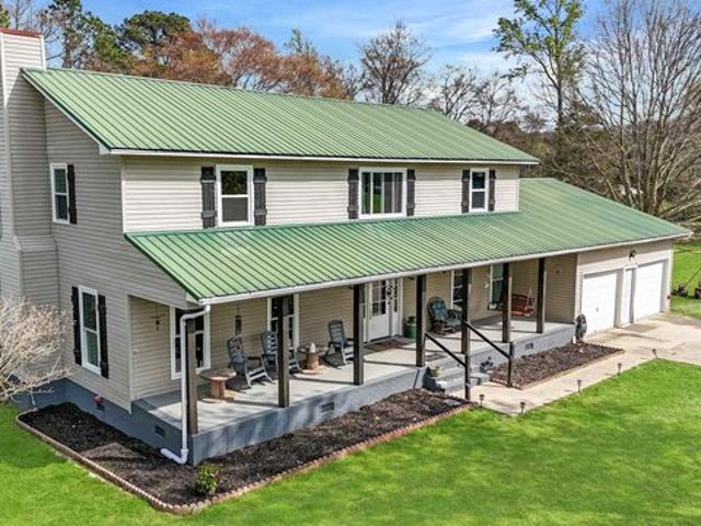 717 Gandys Cove Rd, Falkville, AL 35622