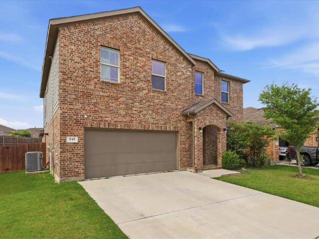 717 Greenford Manor