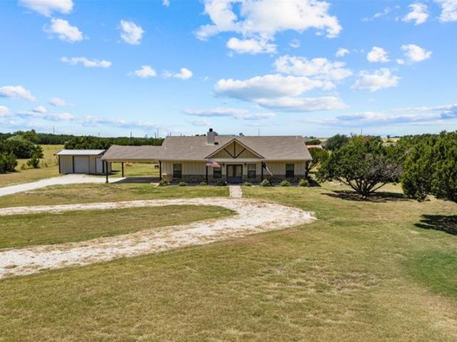 717 Dove Hill Ln, China Spring, TX 76633
