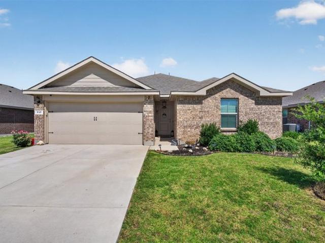 717 Durango Ln, Cleburne, TX 76033