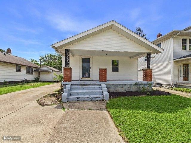 717 E 29th St, Anderson, IN 46016