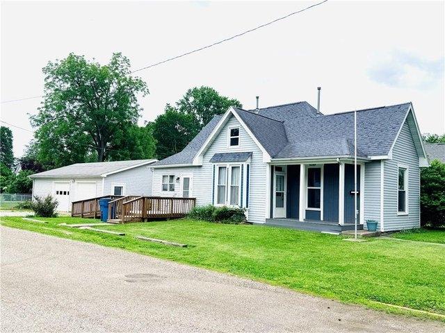 717 E Main St, Hoopeston, IL 60942