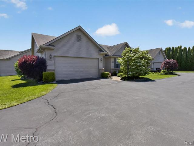 717 Koreys Circle